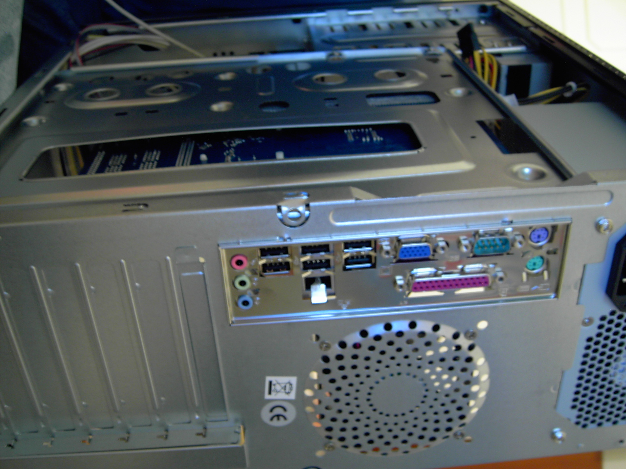 PC Building Tutorial | Swords and Software