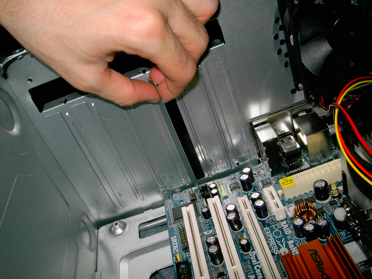 PC Building Tutorial | Swords and Software